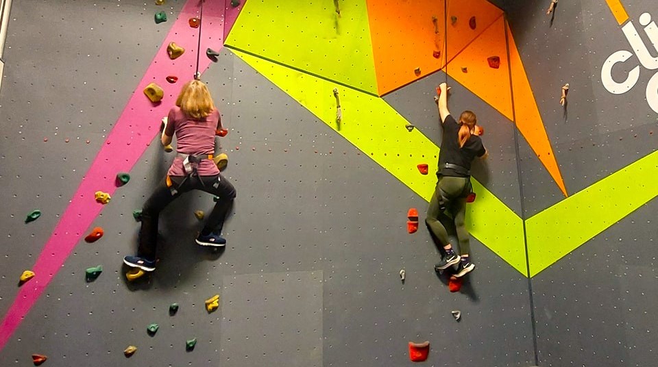 Our Guide to Indoor Rock Climbing for Beginners - Clip 'n Climb Stoke